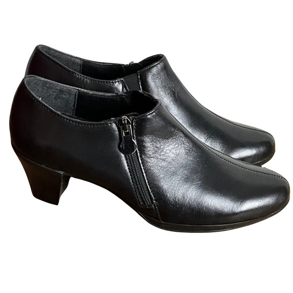 Munro | Shoes | Munro Taylor Black Leather Wide Width Ankle Boots New ...
